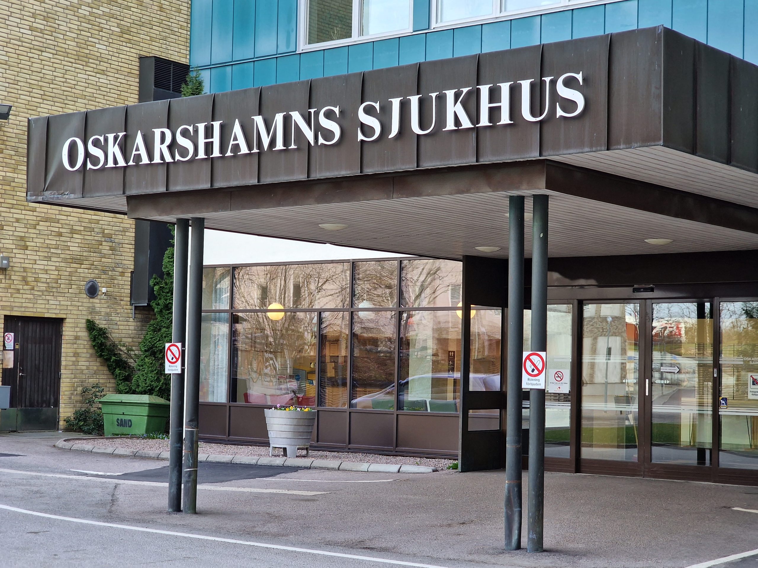 Patient på Oskarshamns sjukhus blev aggressiv – slog sönder en... | Oskarshamns-Nytt