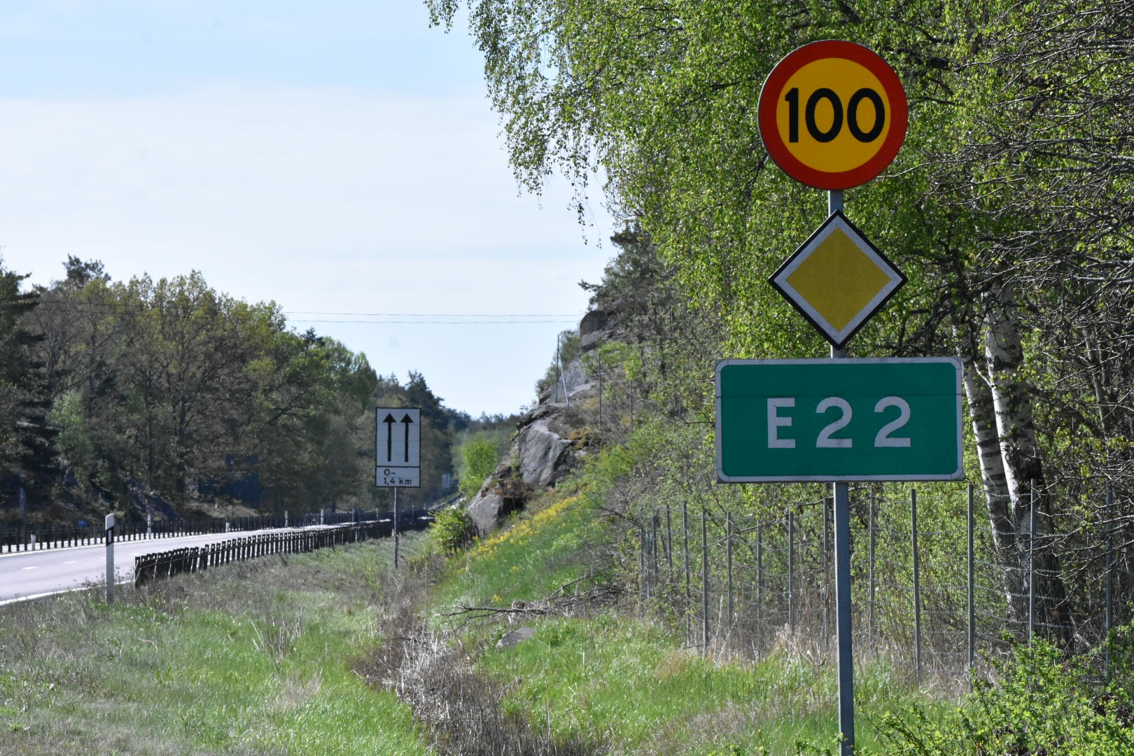 HALLÅ TRAFIKANT! Ett körfält är avstängt på E22:an | Oskarshamns-Nytt