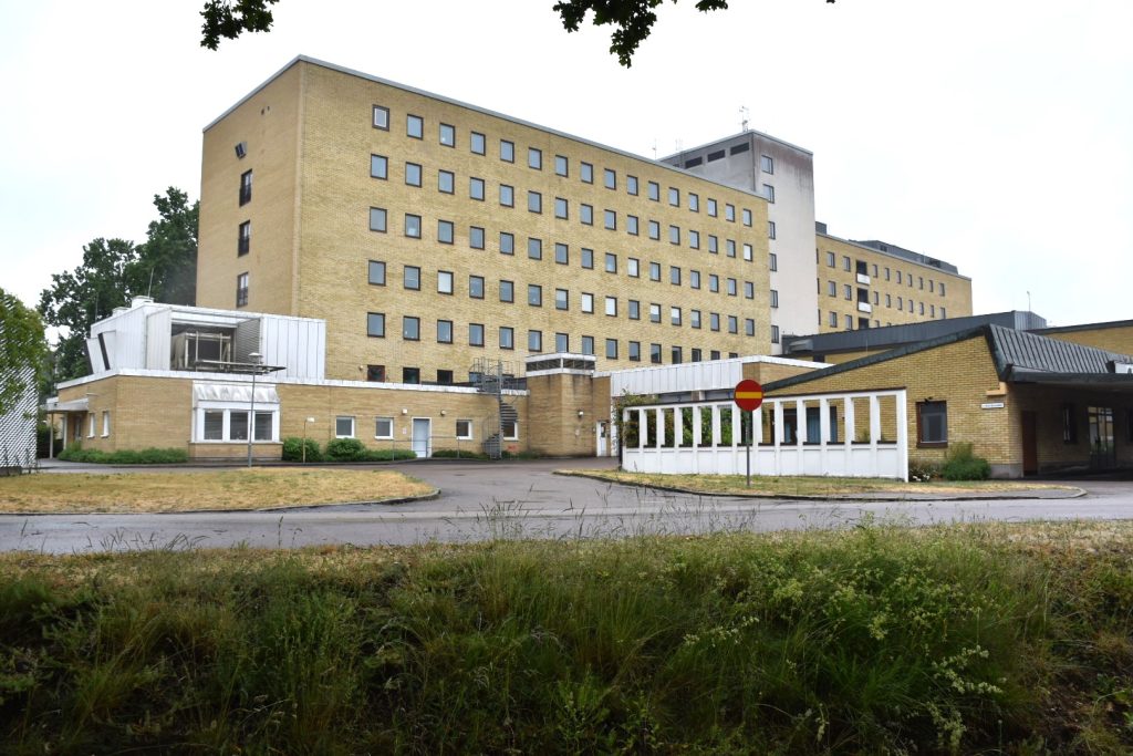 Ted Nyberg (SD) och Leif Axelsson (SD) skriver på ON Debatt: "Sluta avlöva vårt sjukhus! Det ...