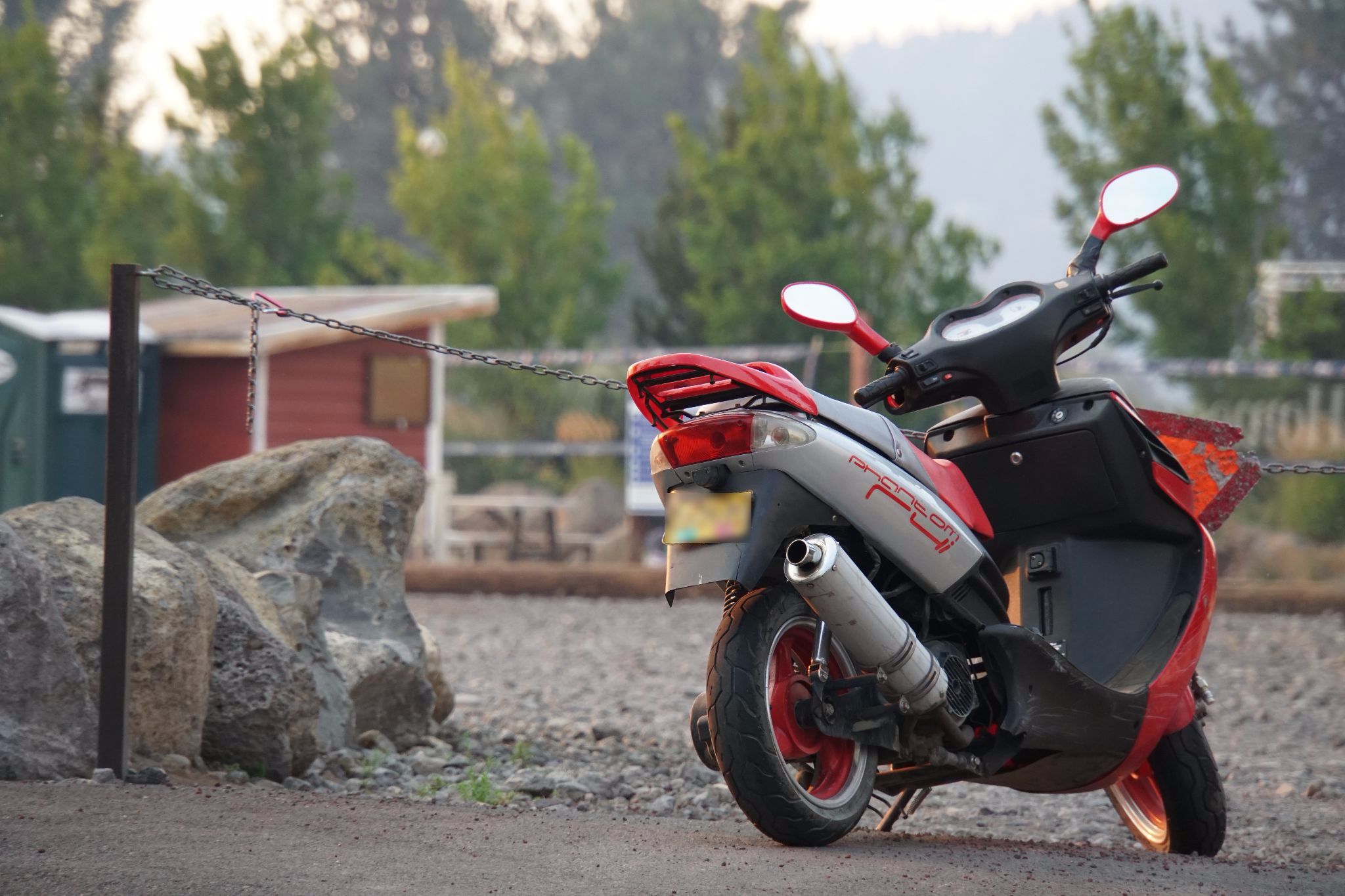 Phantom R4i Motorcycle | Penelope Peru Photography