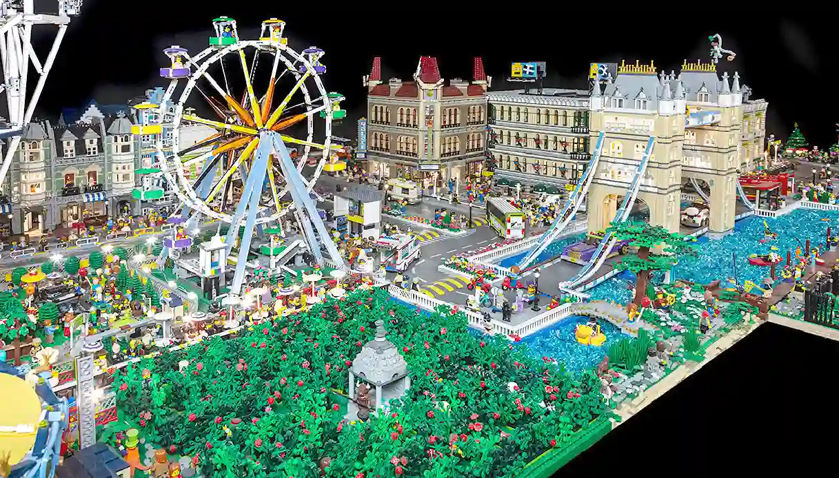 La Mostra dei Lego apre a Pavia, un mondo magico fatto di mattoncini