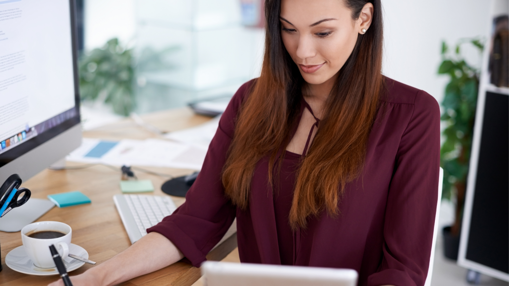 12 Ways To Be a Highly Intelligent And Smart Woman