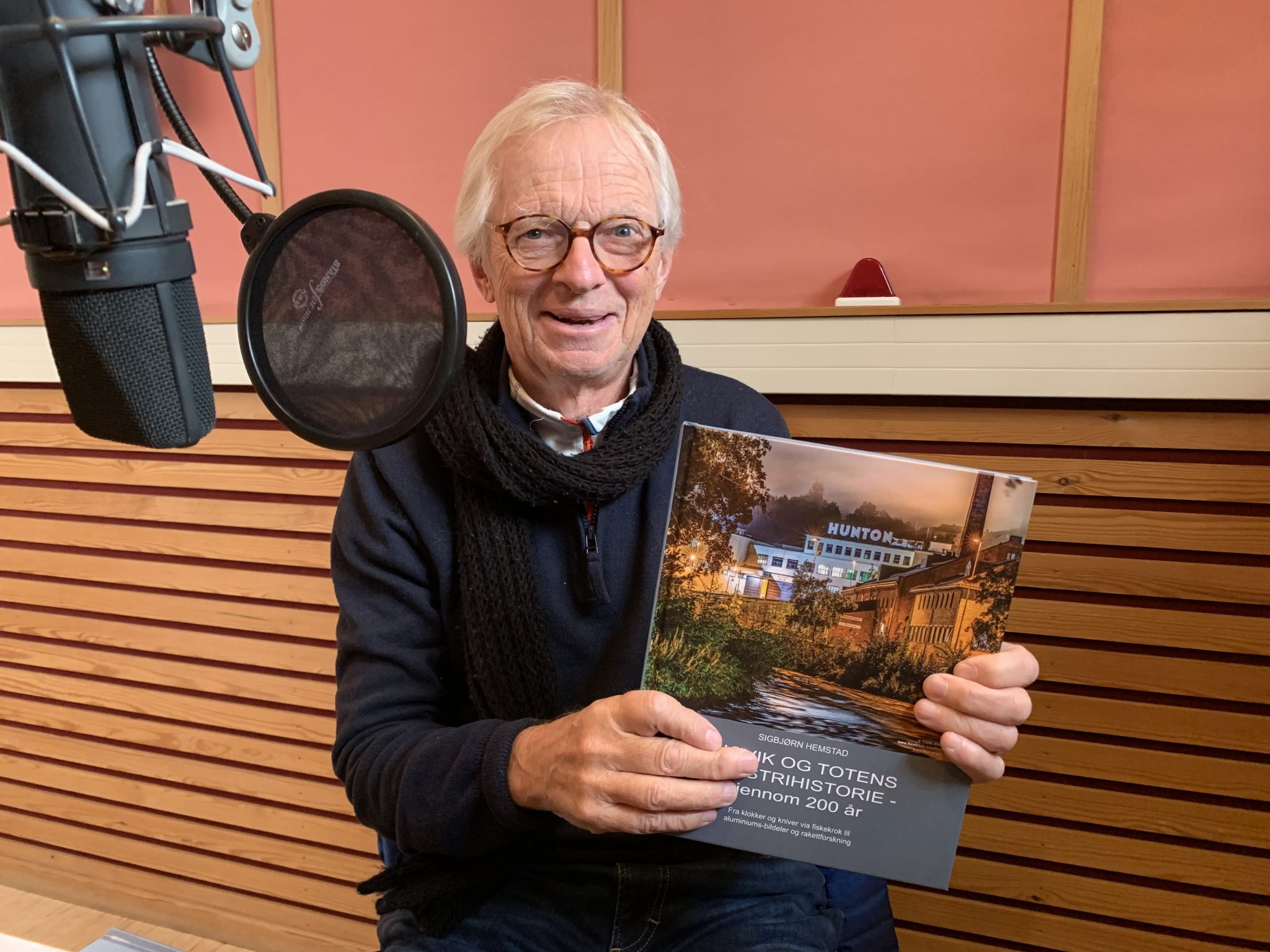 Sigbjørn Hemstad med bok om lokal industrihistorie | Radio Toten