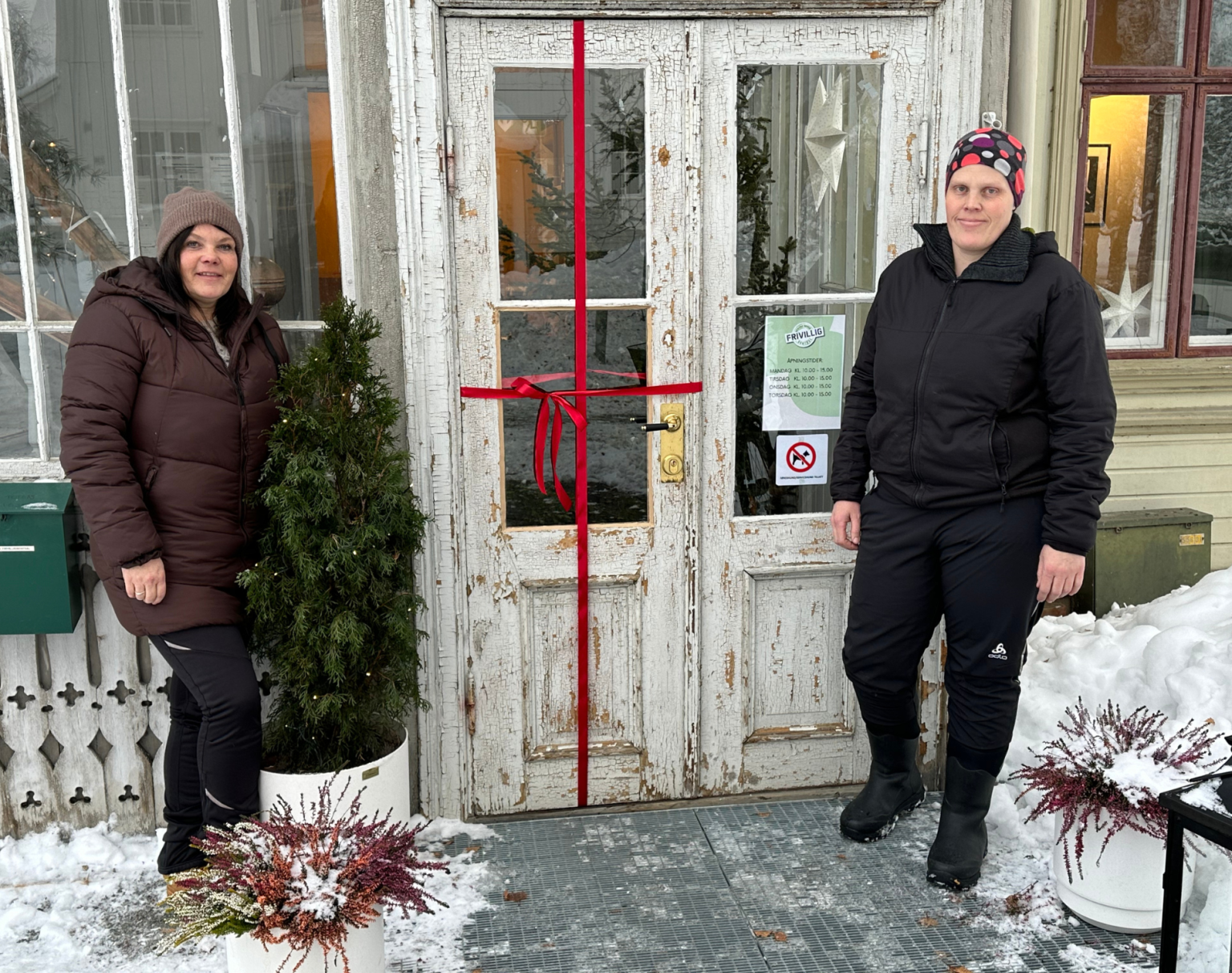 Frivilligsentralen har «spratt opp» på Amfi: – Kom innom og slå av en ...