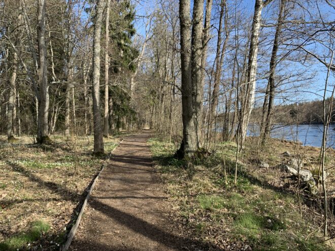 Gysinge, Färnebofjärdens Nationalpark och vackra järnvägsbroar - ReiseLinda