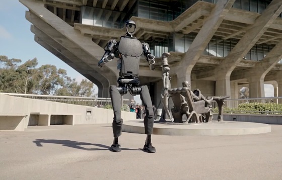 Dance moves help humanoid robots interact with humans - Rockingrobots