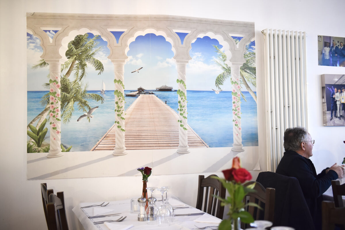 Book Online – Rozafa Greek Restaurant