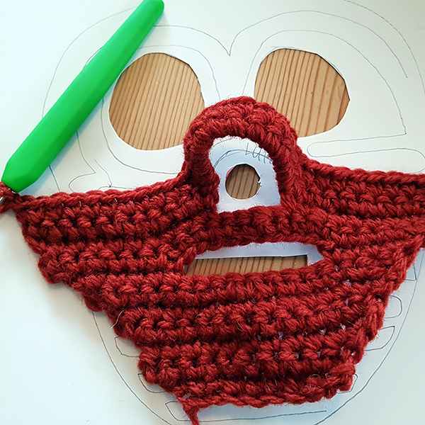 Virka en mask - Slöjd kommer lastad