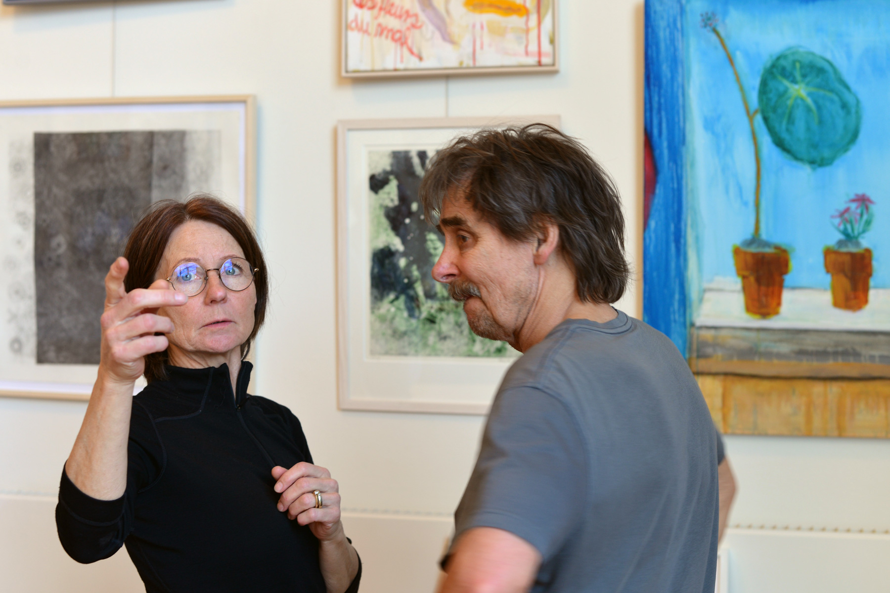 Sig det med blomster i Uhresalen - Søften Nyt