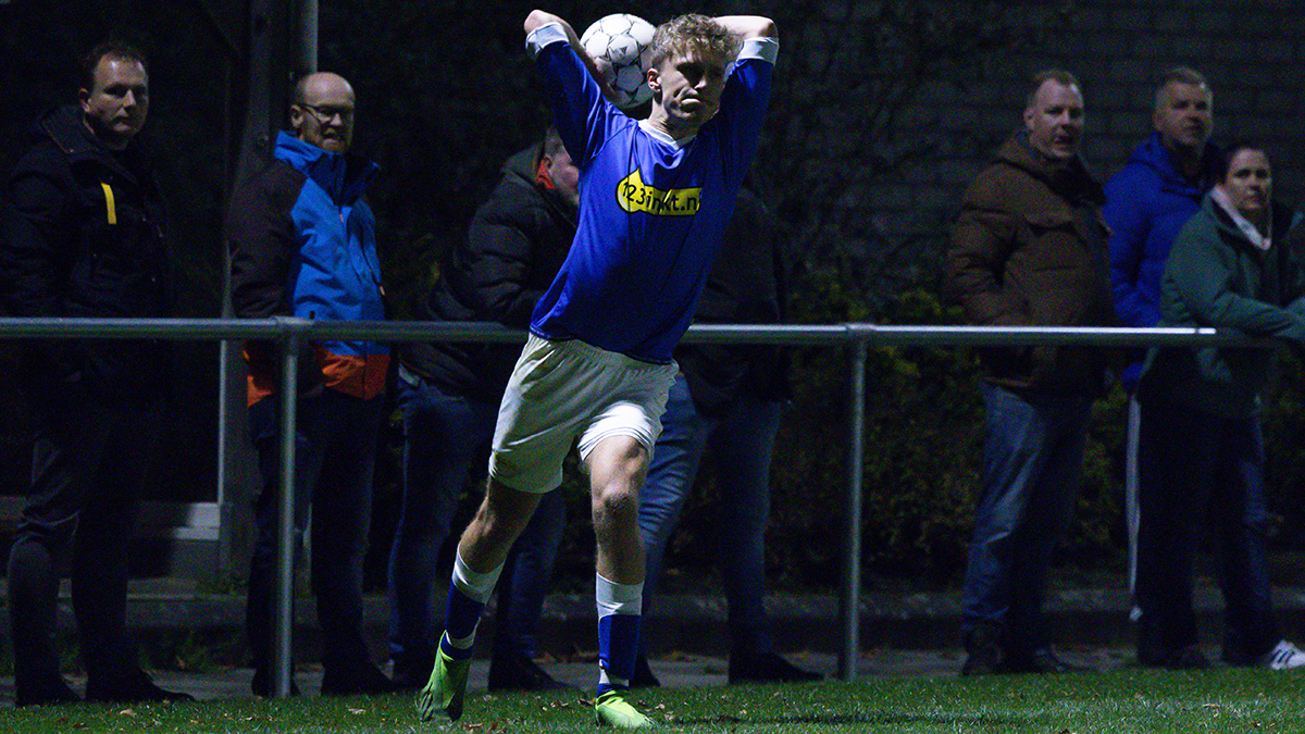 VV LEO Loon JO17-1 vs SVBO JO17-1 15 november 2022 | Sportief Assen