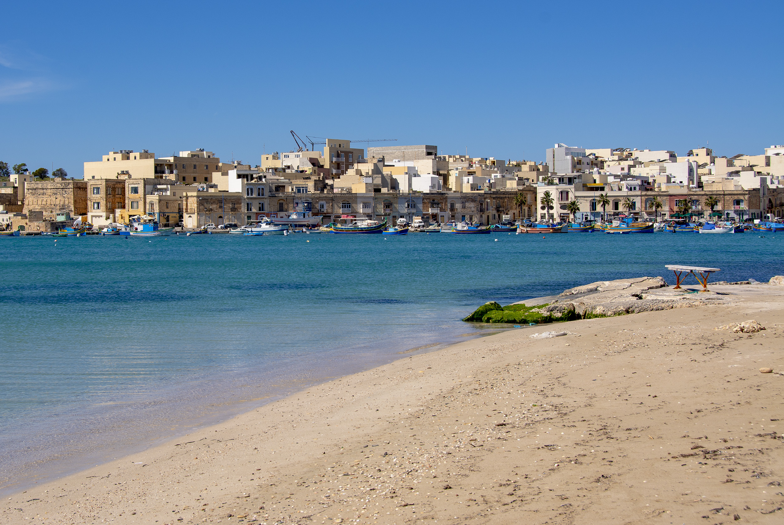 Marsaxlokk, den färgglada lilla fiskebyn på Malta » Från Stad till Strand
