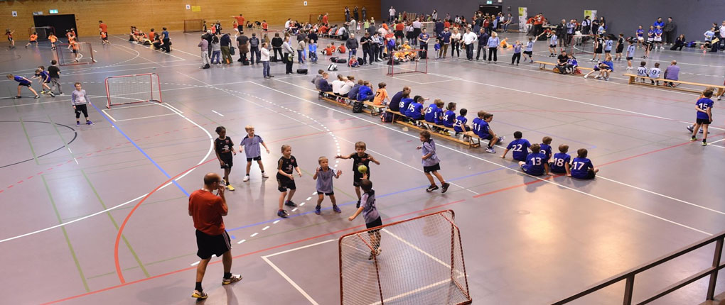 Schweiz, Basel, Mini Street Handball Tournament Premiere