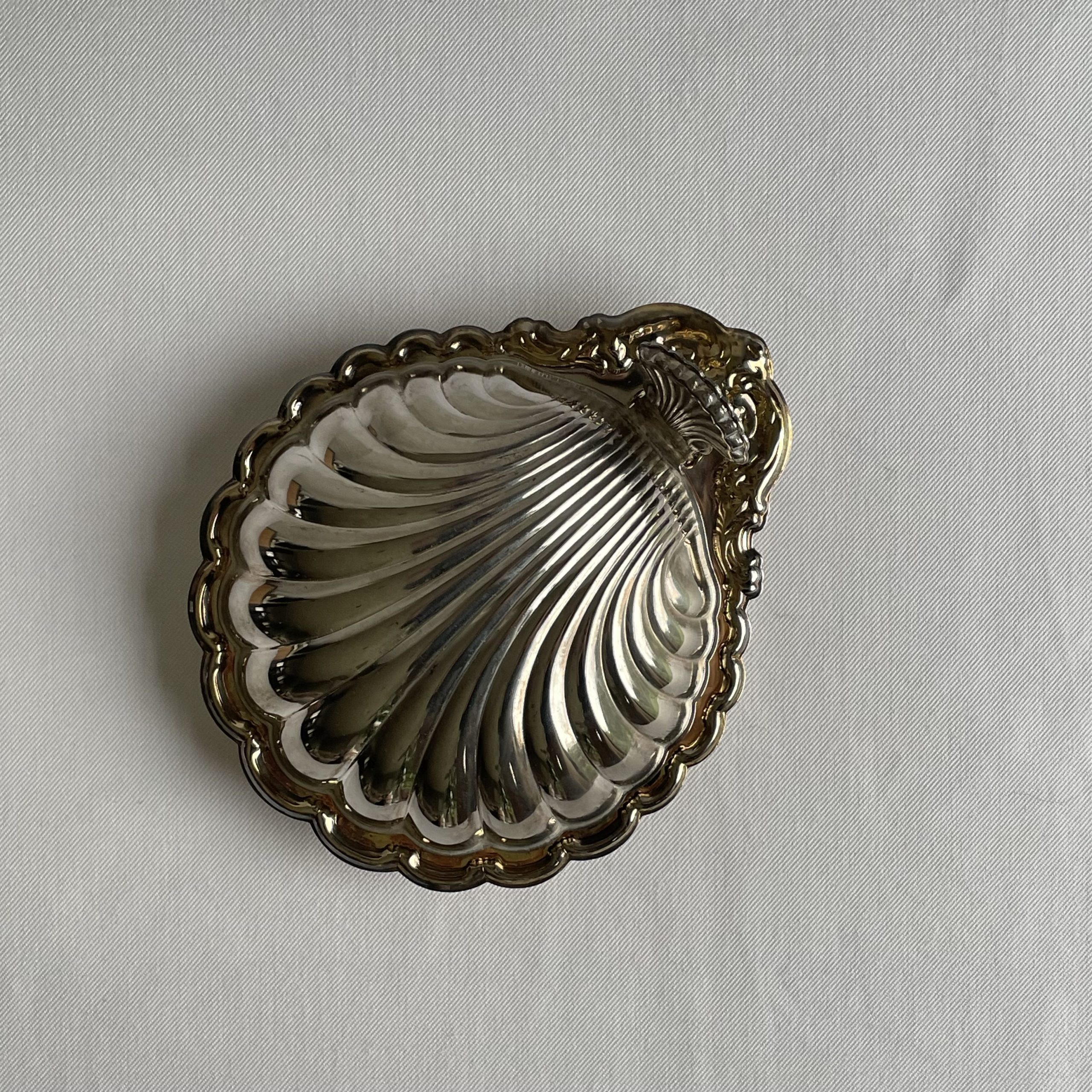 Sea shell dish - Tafelgeluk