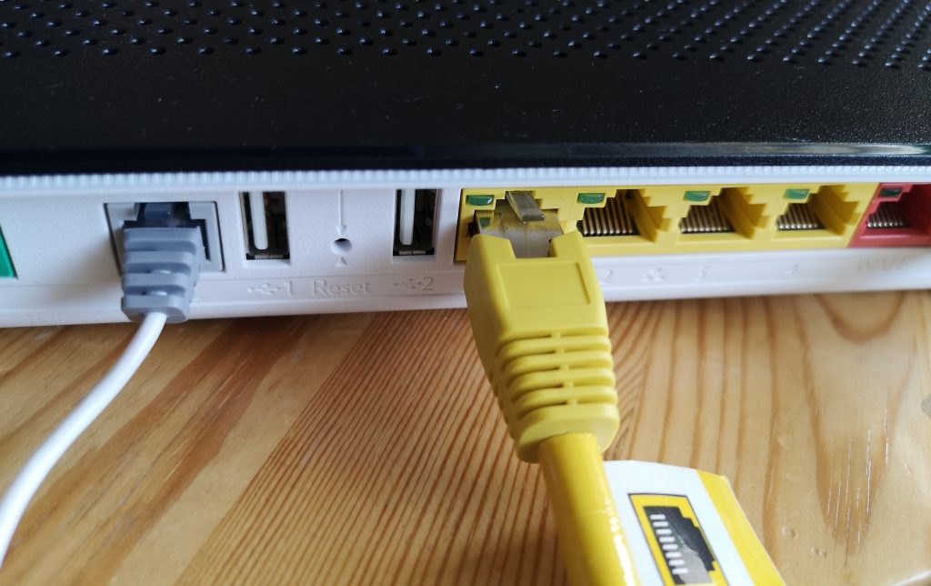 Hur du byter namn och lösenord på wifi, Technicolor TG799 (telia/comhem ...