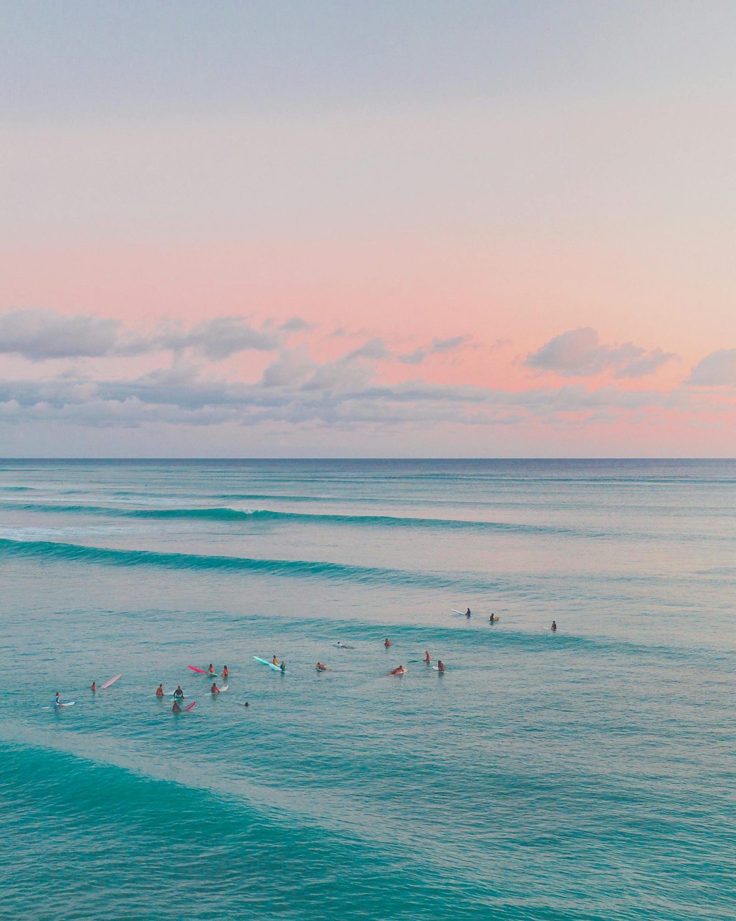 Surf etiquette: 5 important rules of surfing for beginners