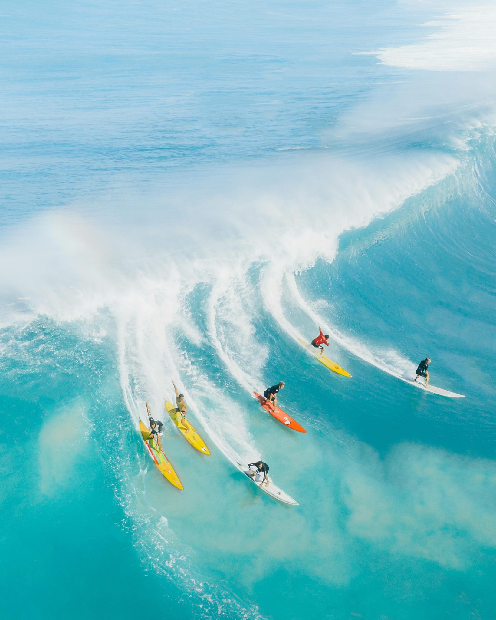 Big wave surfing and the largest waves in the world