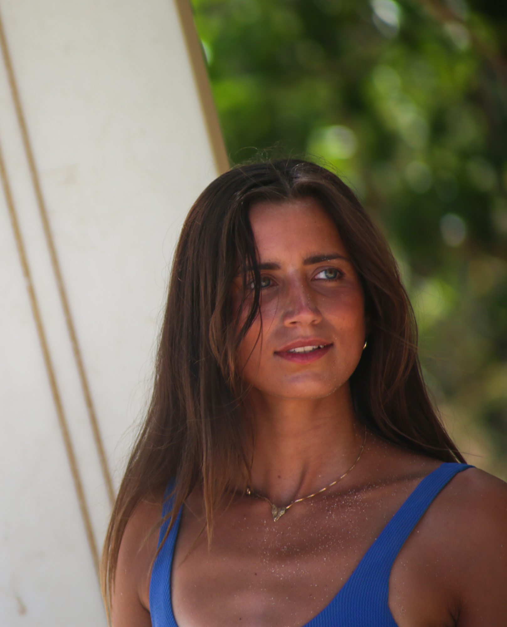 A complete guide to surfing for beginners - The Beginner Surfer