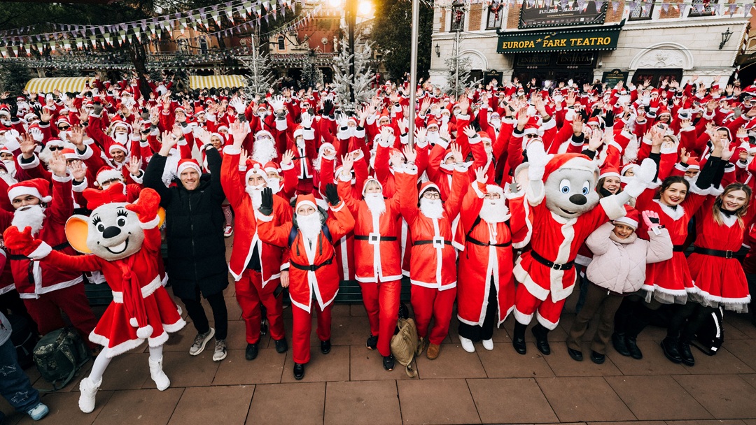 Europa-Park Opens Winter Season with Santa Claus Gathering