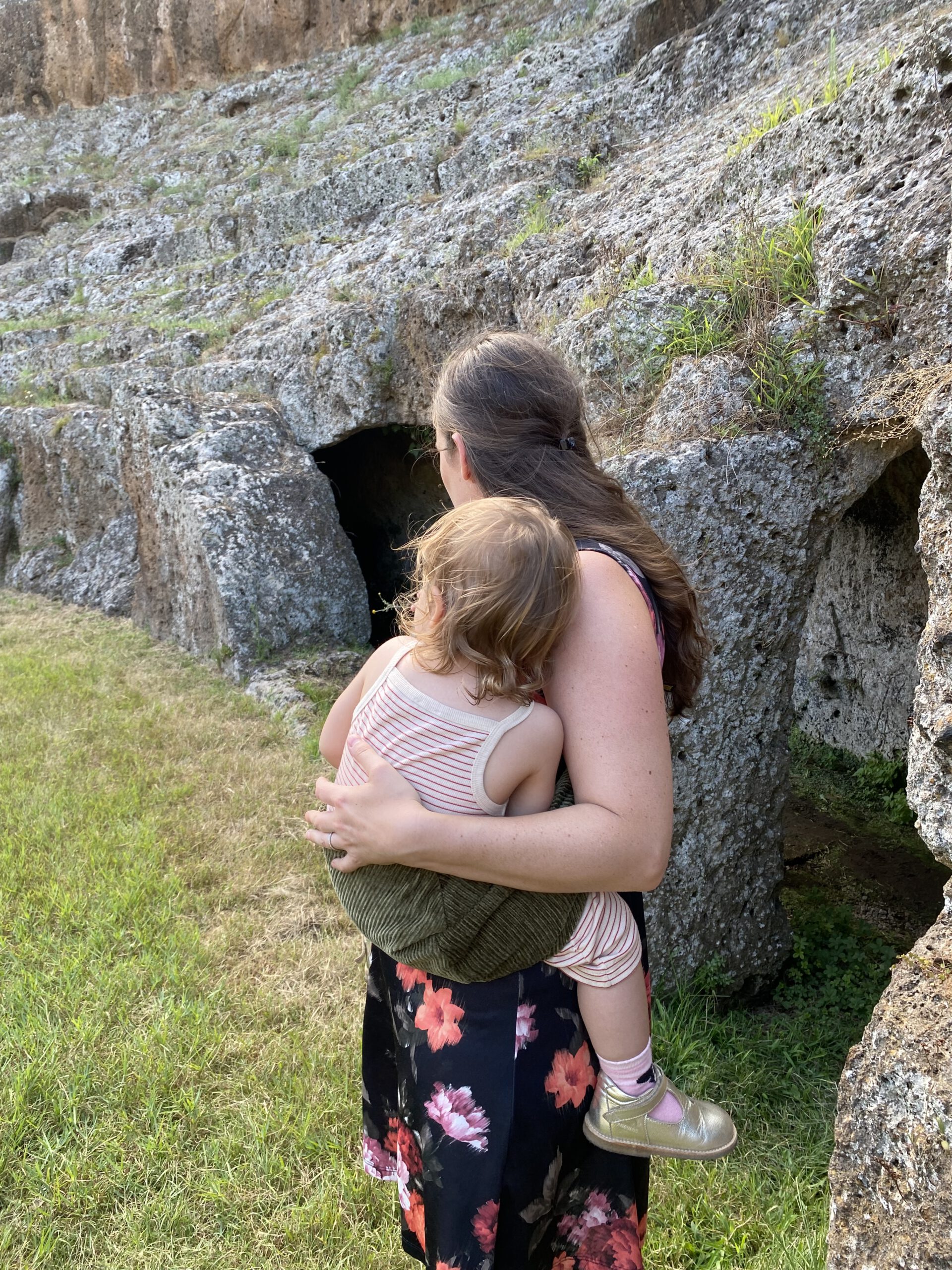 Review: Toddler Swing Carrier Olive Rib van Wild Ride - Thuisleven.com