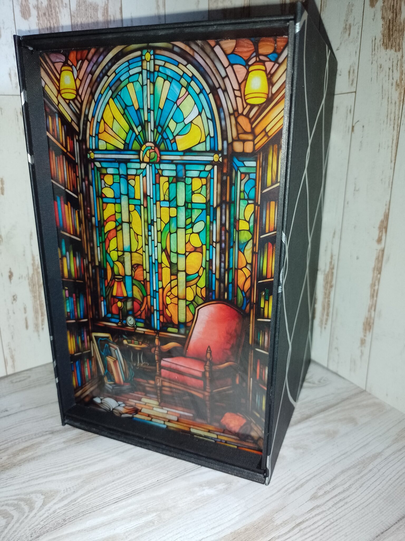 SOLD. Light box book nook, stained glass window effect, upcycled books ...