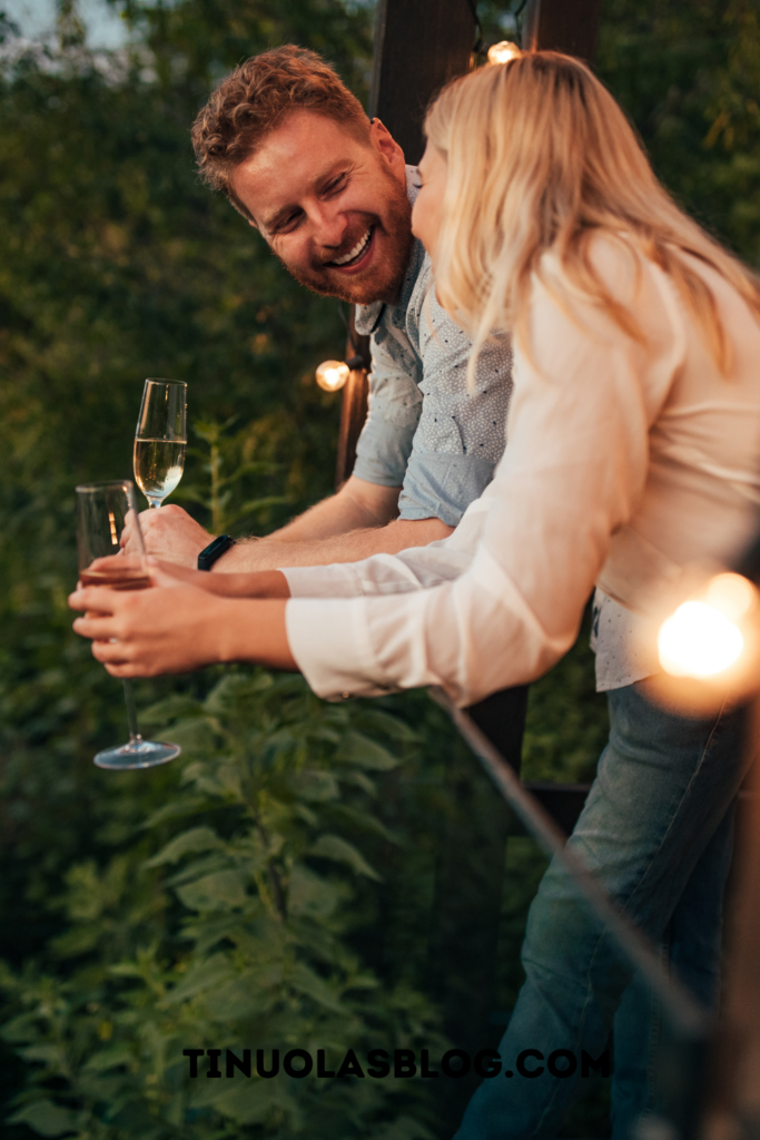 20 Romantic Things To Do On A First Date - TINUOLASBLOG