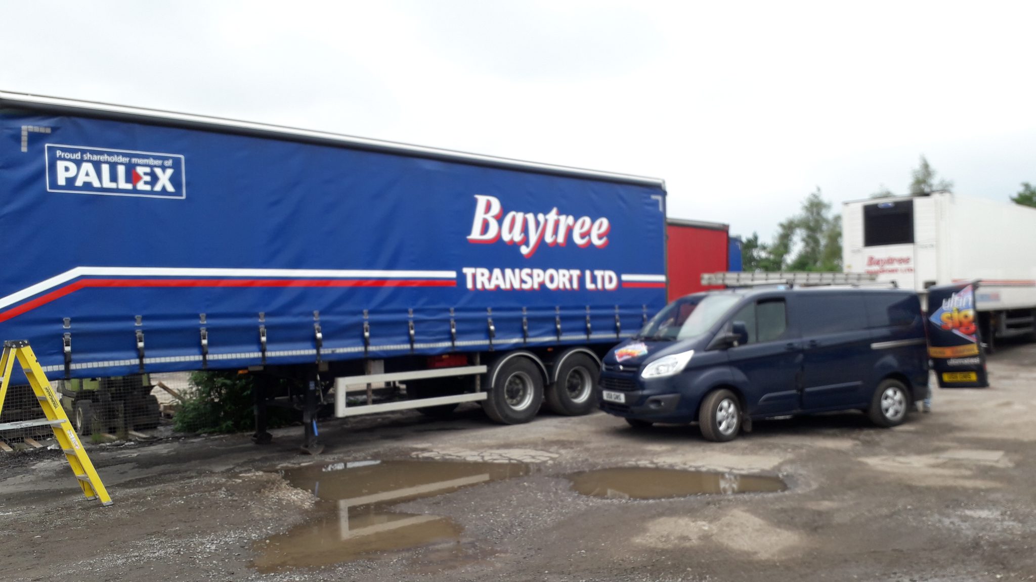 HGV Graphics Gallery - Ultimate Signs