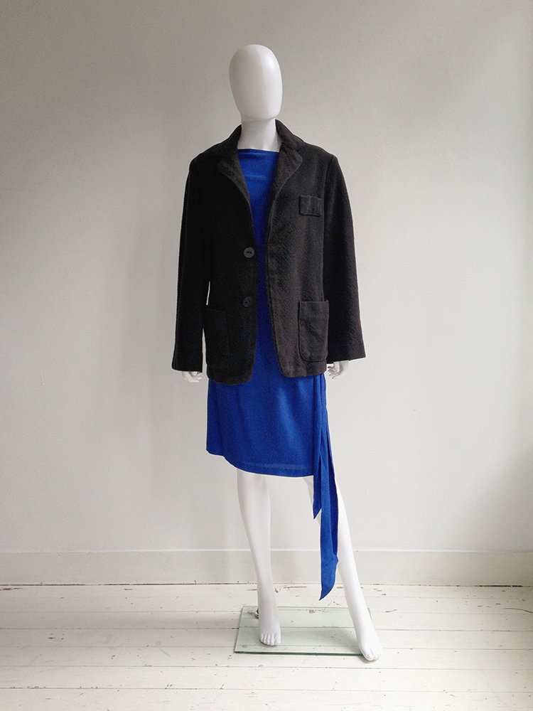 Maison Martin Margiela dark grey doll's jacket — spring 1999 Maison Martin Margiela dark grey doll's jacket — spring 1999