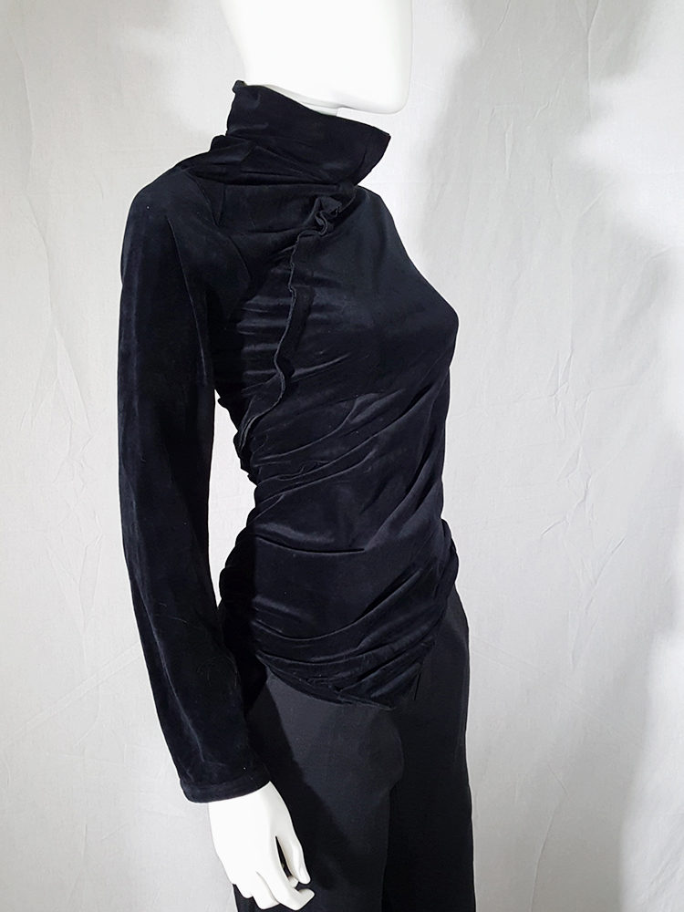 Comme des Garçons dark blue velvet twisted top — fall 2002 Comme des Garçons dark blue velvet twisted top — fall 2002