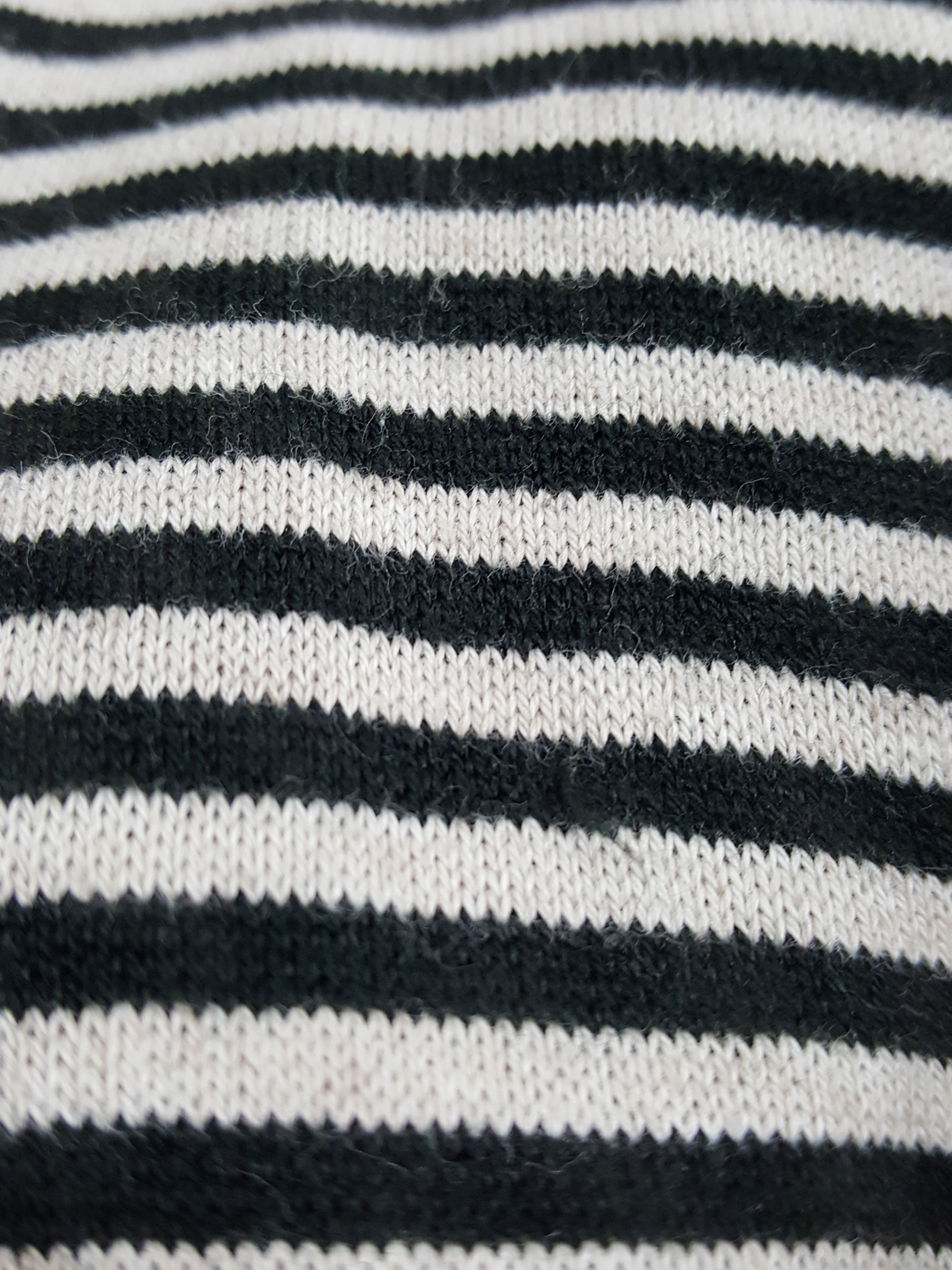 Maison Martin Margiela black and white striped top stretched Maison Martin Margiela black and white striped top stretched