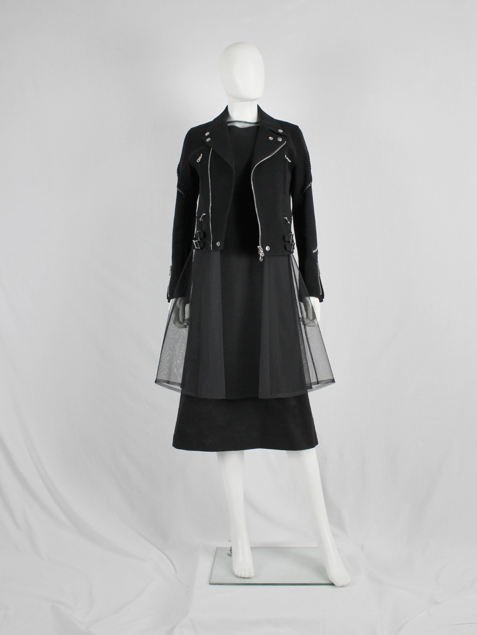 Noir Kei Ninomiya black biker jacket with pearls around the Noir Kei Ninomiya black biker jacket with pearls around the