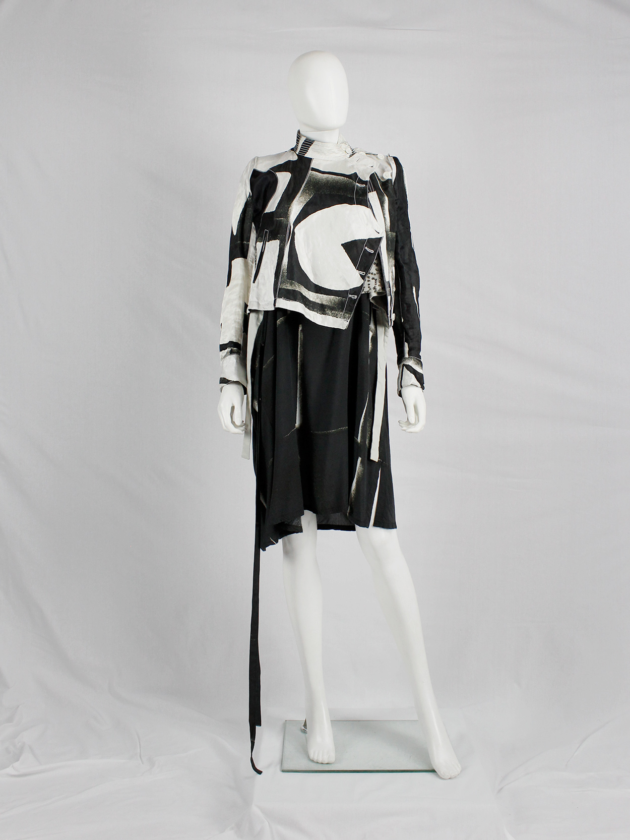 Ann Demeulemeester black and white fencing jacket with side Ann Demeulemeester black and white fencing jacket with side