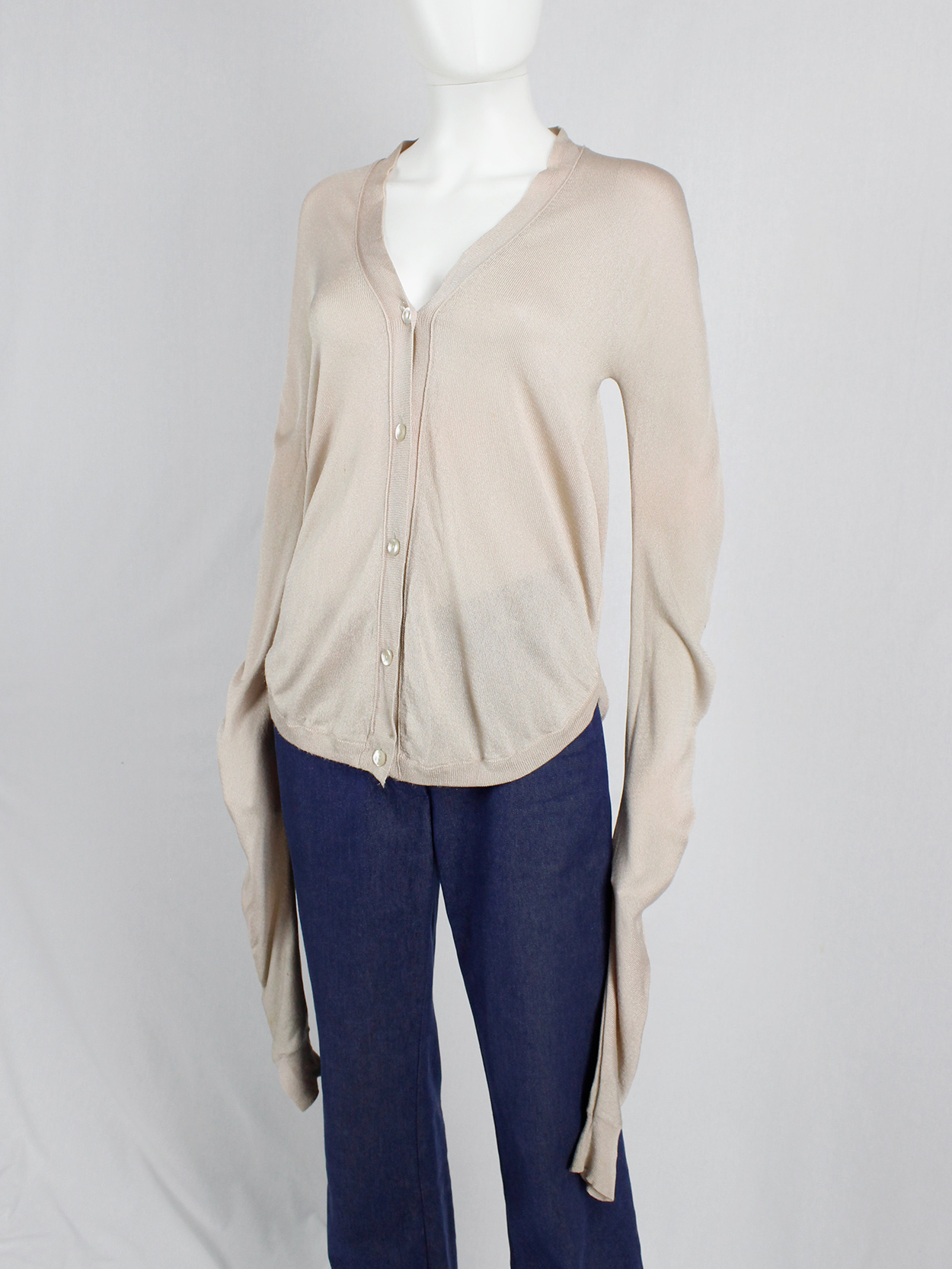 Maison Martin Margiela beige circular cardigan with twisted Maison Martin Margiela beige circular cardigan with twisted