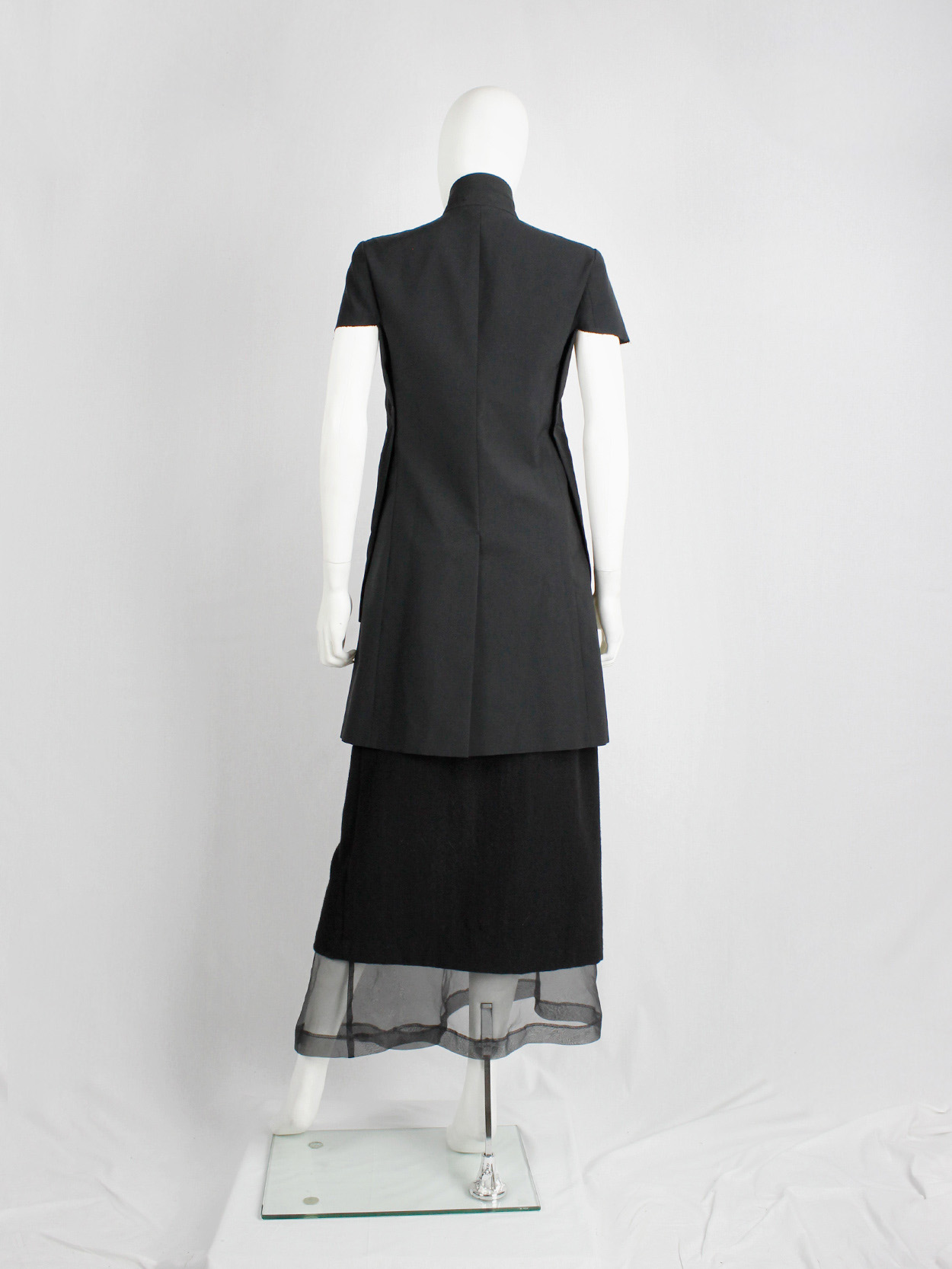 Comme des Garçons black deconstructed jacket with cut off Comme des Garçons black deconstructed jacket with cut off