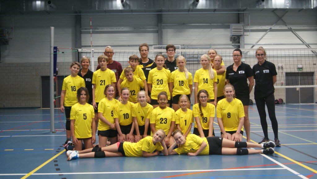 U13 meisjes – Volley Team Diksmuide