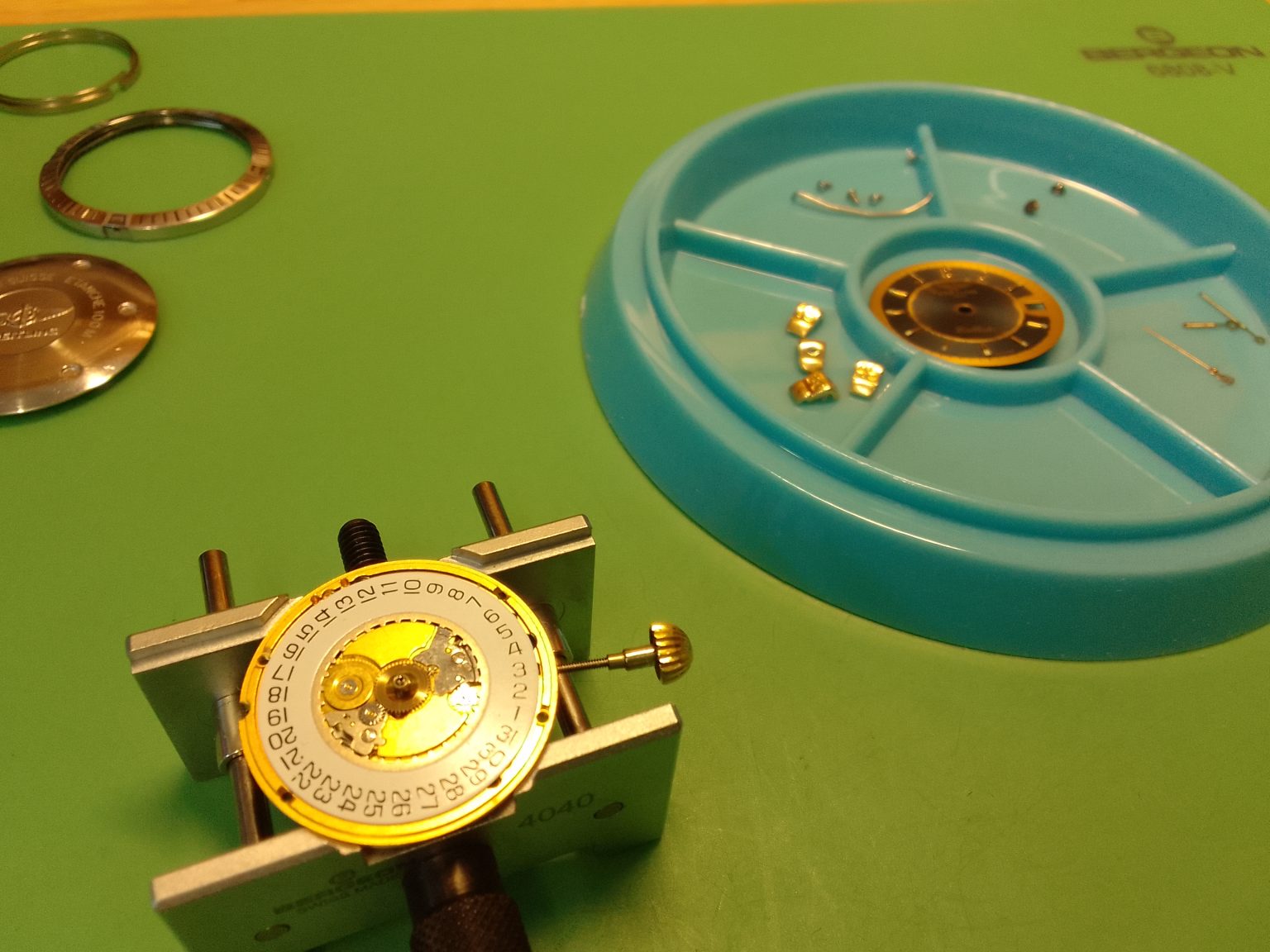 Vintage Watch Repair: Expert Services for Timepiece Enthusiasts ...