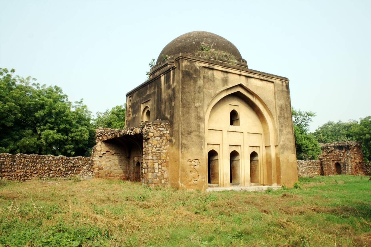 The Story of Siri Fort